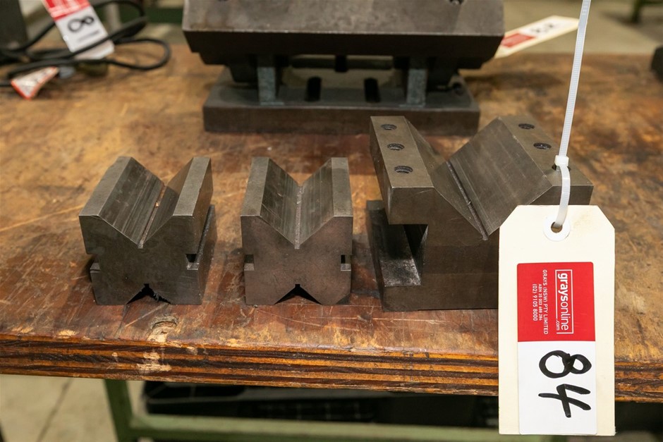 Vee Blocks x3 Auction (0084-5060151) | Grays Australia