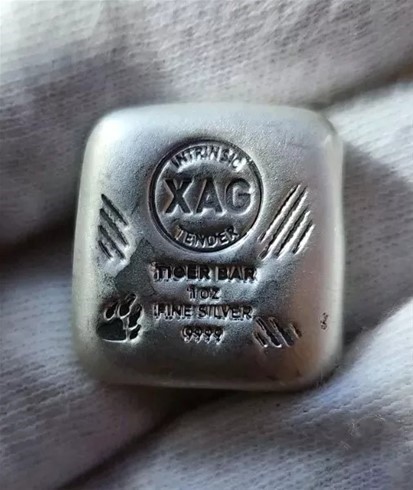 Ounce of Silver TAG Bar Matte Finish Auction (0002-2569844) | Grays ...