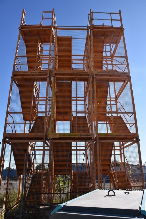 Step Platform Module Auction (0314-5059920) | Grays Australia