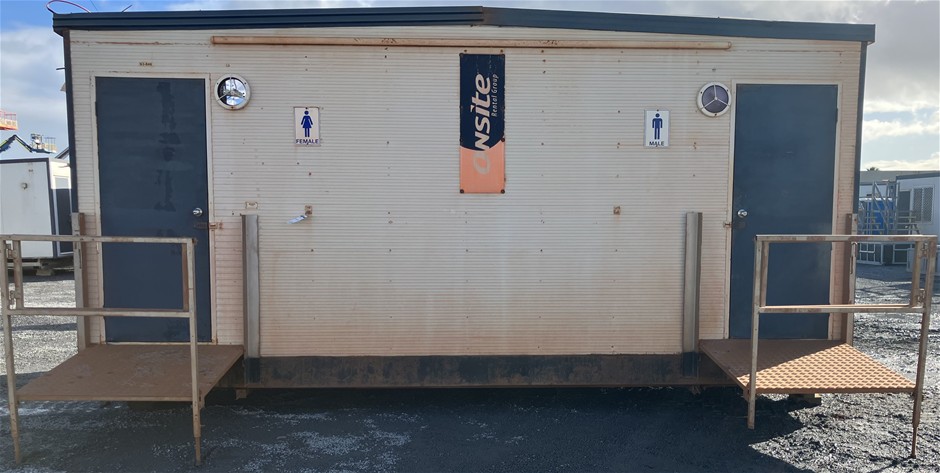 Toilet Block - 6.0m x 3.0m - M-F - Tank Mounted Auction (0008-8020476 ...