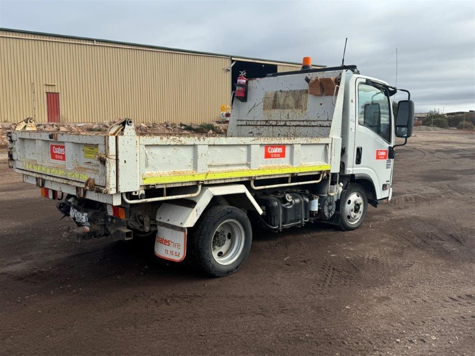 2015 2T Tipper Isuzu NLR200 Auction (0001-8020557) | Grays Australia