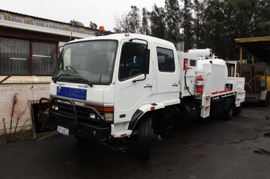 2001 MITSUBISHI HINO RANGER PRO FD FM618 Bitumen Spray Truck Auction ...