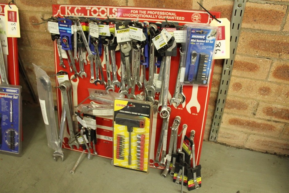 Workshop Hand Tools Auction (0086-5059989) | Grays Australia