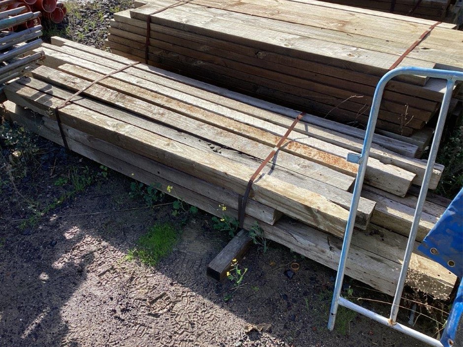 Pallet of Timber Posts Auction (0054-3033992) | Grays Australia