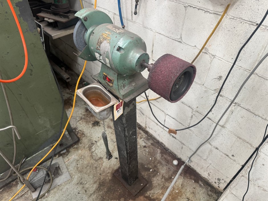 PINNACLE ATBG600/8M Pedestal Grinder Linisher Auction (0021-5059968) | Grays Australia