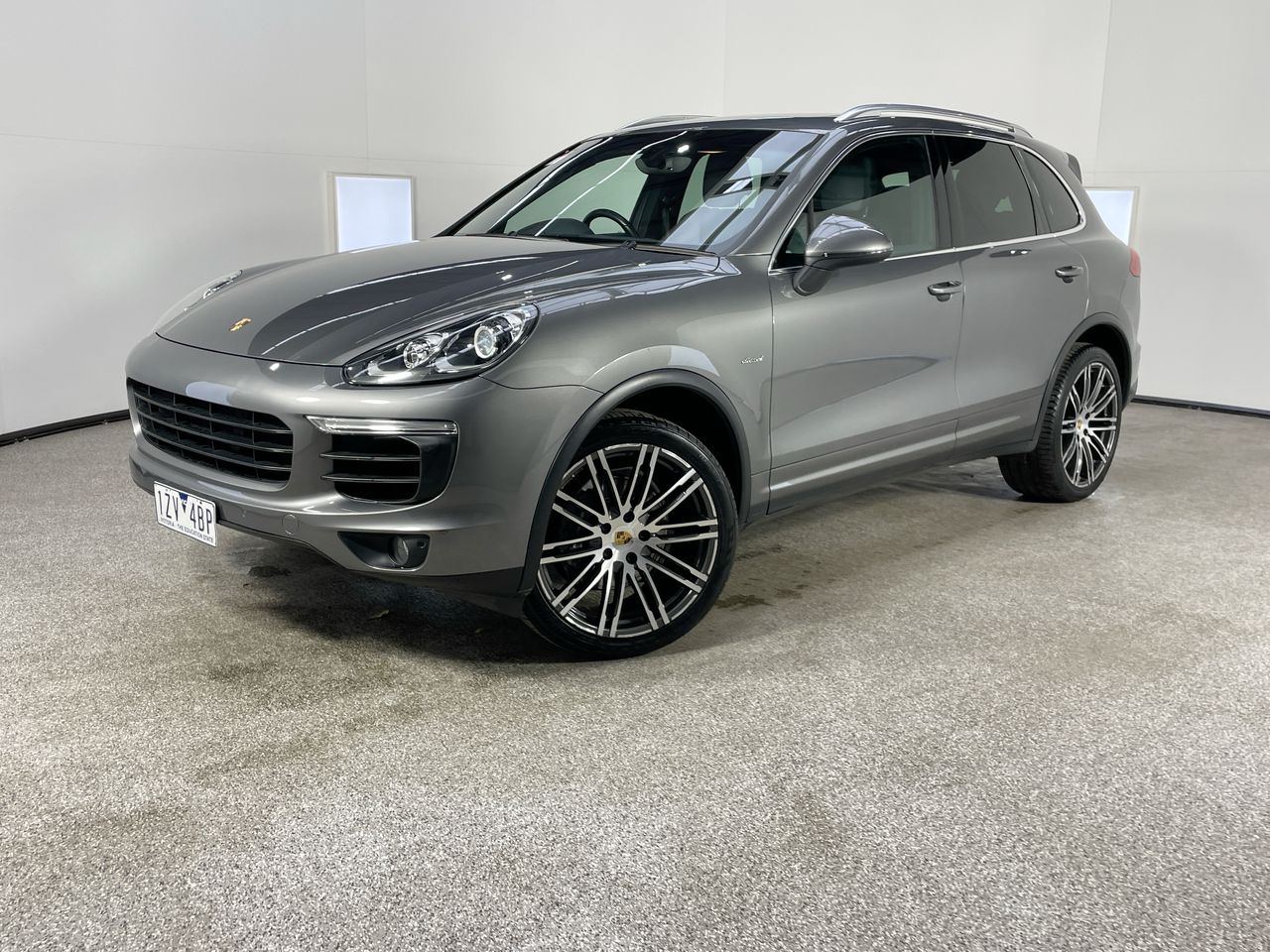 2015 Porsche Cayenne Diesel 92A Turbo Diesel Automatic - 8 Speed Wagon ...