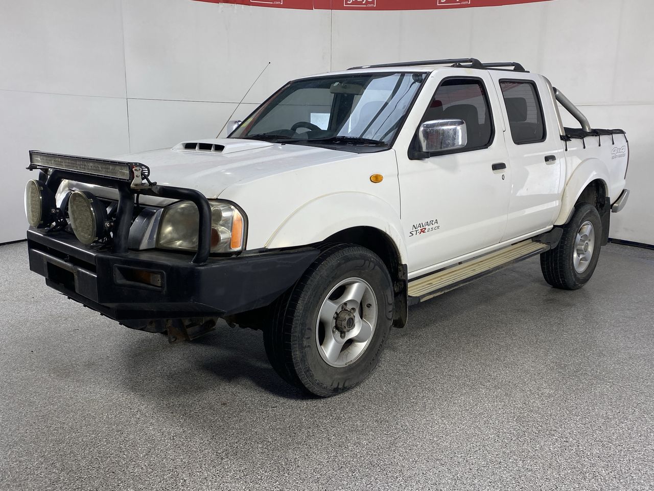 Nissan Navara ST-R (4x4) D22 Turbo Diesel Manual WOVR-INSPECTED Auction ...