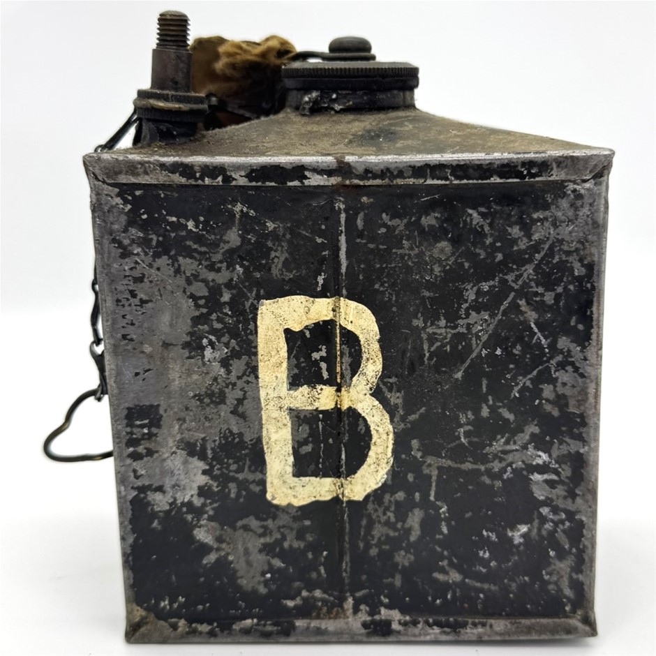 CIRCA 1940'S VICKERS MACHINE GUN OIL CAN Auction (0002-2571125) | Grays ...