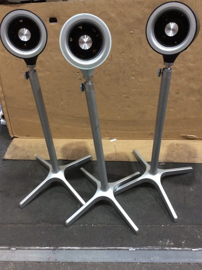 Omega Altise Pedestal Fan (Lot of 3) Auction (0006-2570728) | Grays ...