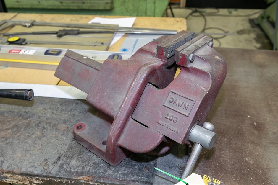 Dawn 100 Off Set Bench Vice Auction (0086-5060131) | Grays Australia