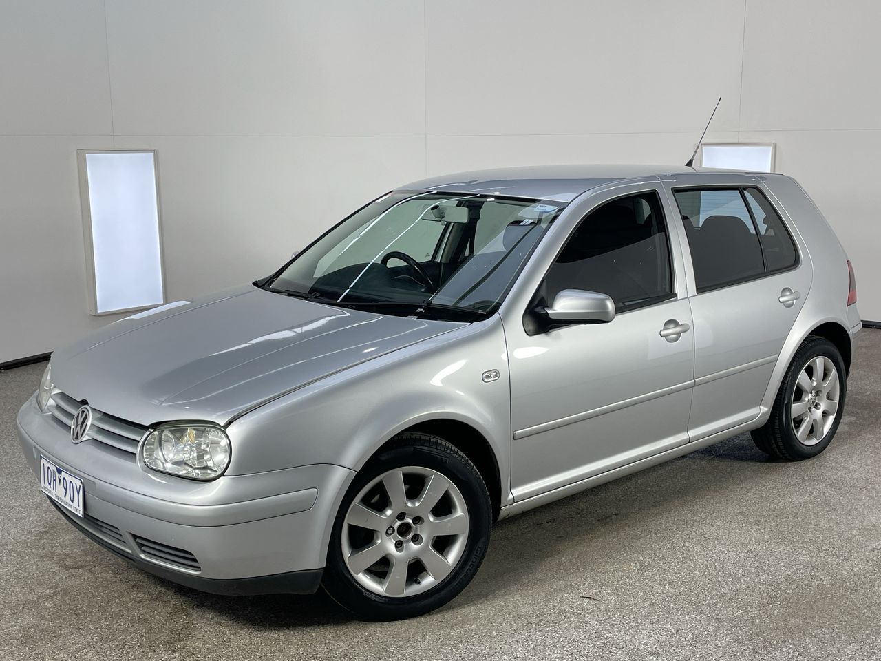 2004 Volkswagen Golf 2.0 Generation A4 Automatic Hatchback Auction ...