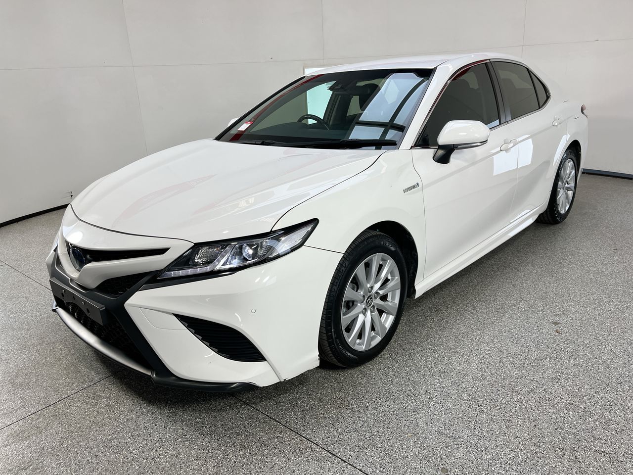 2020 Toyota Camry ASCENT SPORT HYBRID AXVH71R CVT Sedan Auction (0001 ...