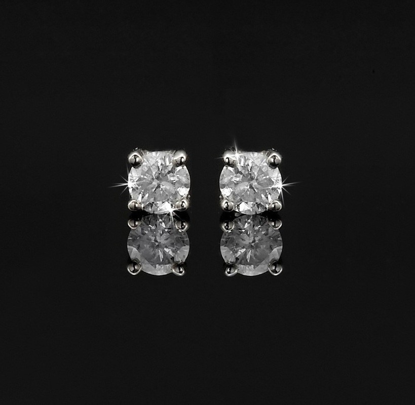 Solid 9ct White Gold (stamped 375) Diamond Earrings Auction (0210 ...