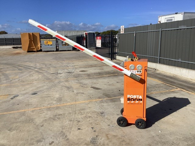 Porta Boom PB2000L Portable Boom Gate Auction (0001-8020816) | Grays ...