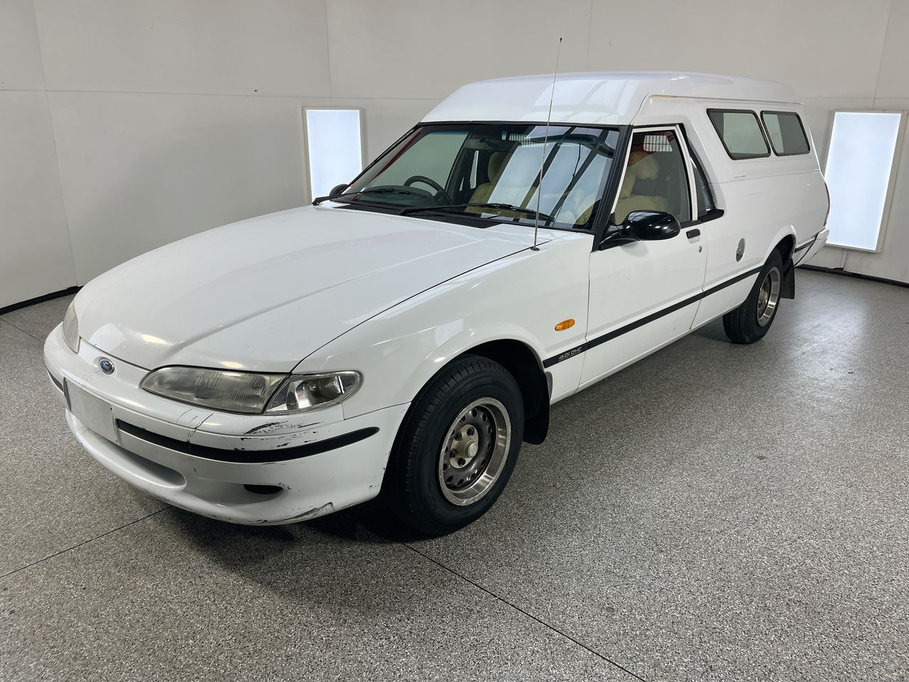 1996 Ford Falcon GLi Longreach XH Automatic Van Auction (0001-50712540 ...