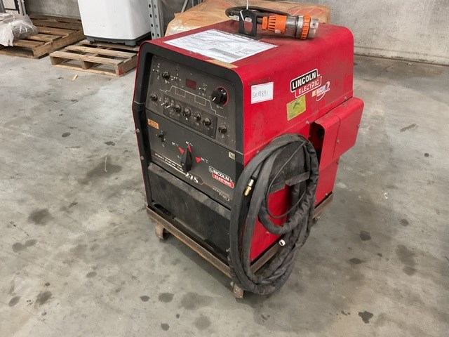 Lincoln Electric Precision TIG 275 3 Phase TIG Welder Auction (0006 ...