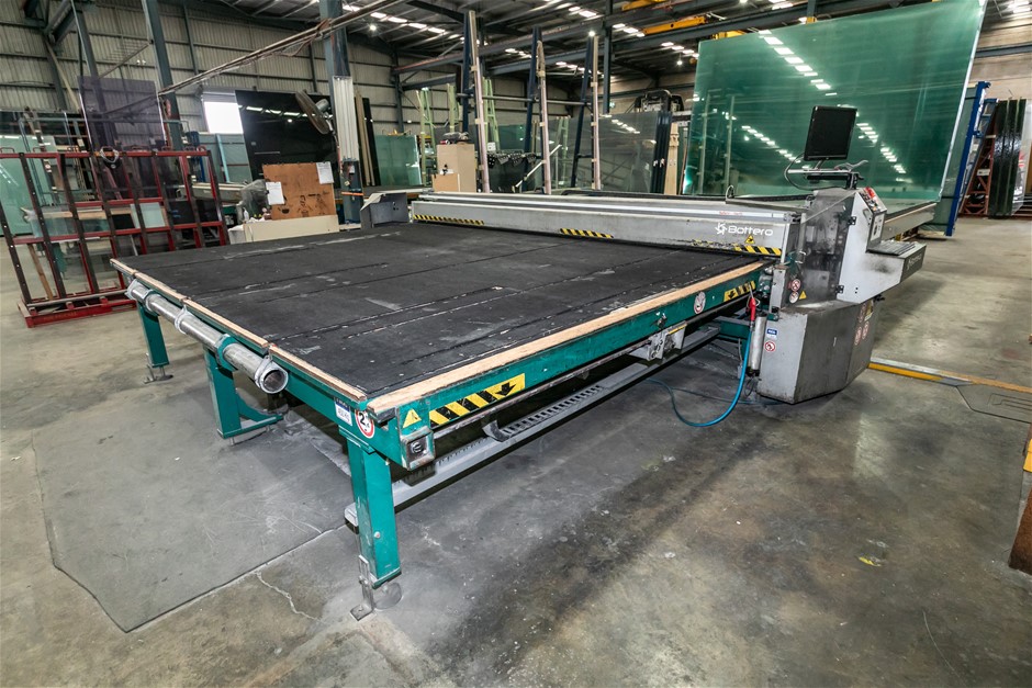 Bottero Glass Sheet Cutting Machine with Feed Tables Auction (0023 ...