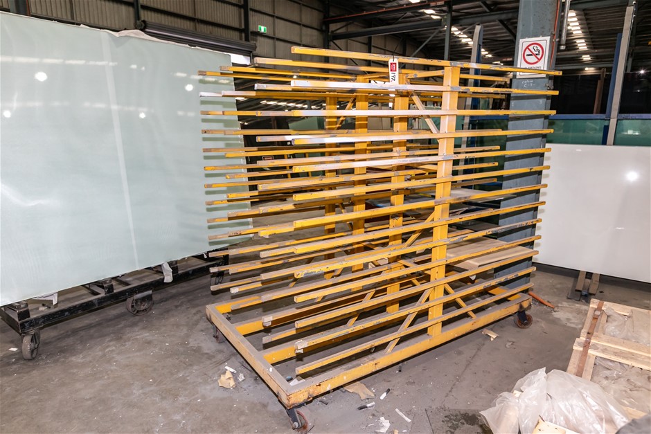 Mobile Painting Steel Frame Stand Auction (0197-5060672) | Grays Australia