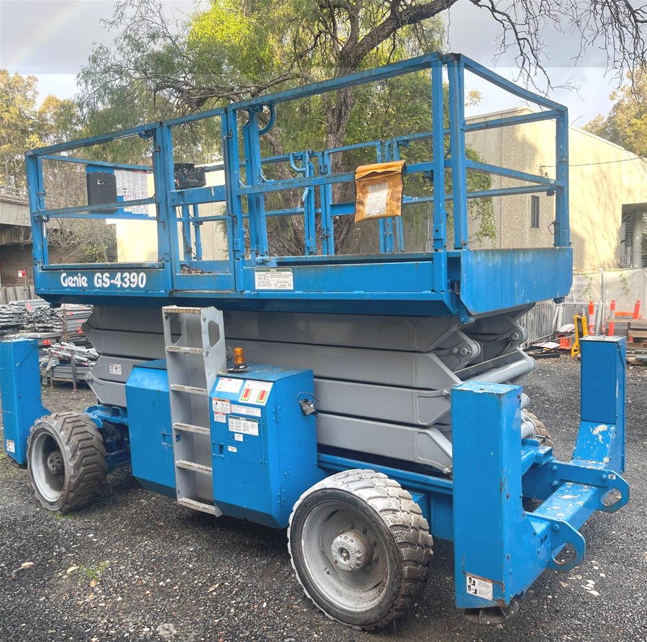 2003 Genie GS-4390 Rough Terrain Scissor Lift Auction (0116-5060832 ...
