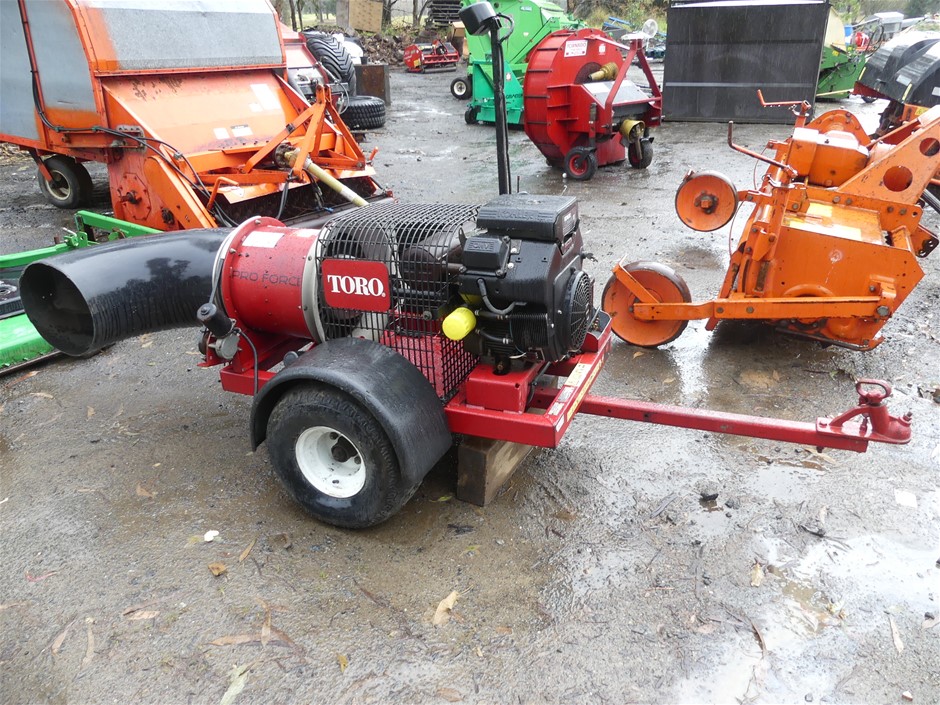 Toro 44538 Debris Blower (Trailerable) Auction (0017-5060976) | Grays ...