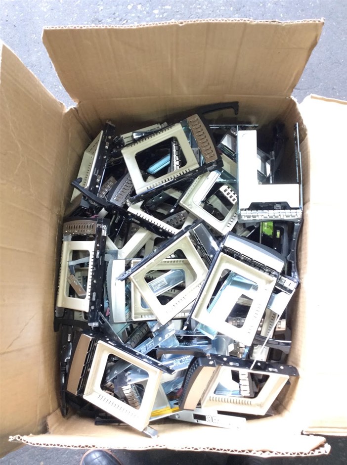 Hard Disk Drive Slot Frame (Lot of 90) Auction (0043-2572881) | Grays ...
