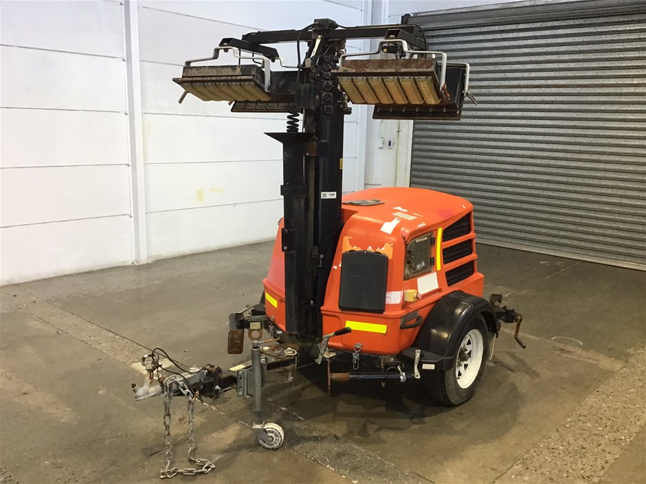 JLG Industries METRO LED Lighting Tower Auction (0028-5061134) | Grays ...