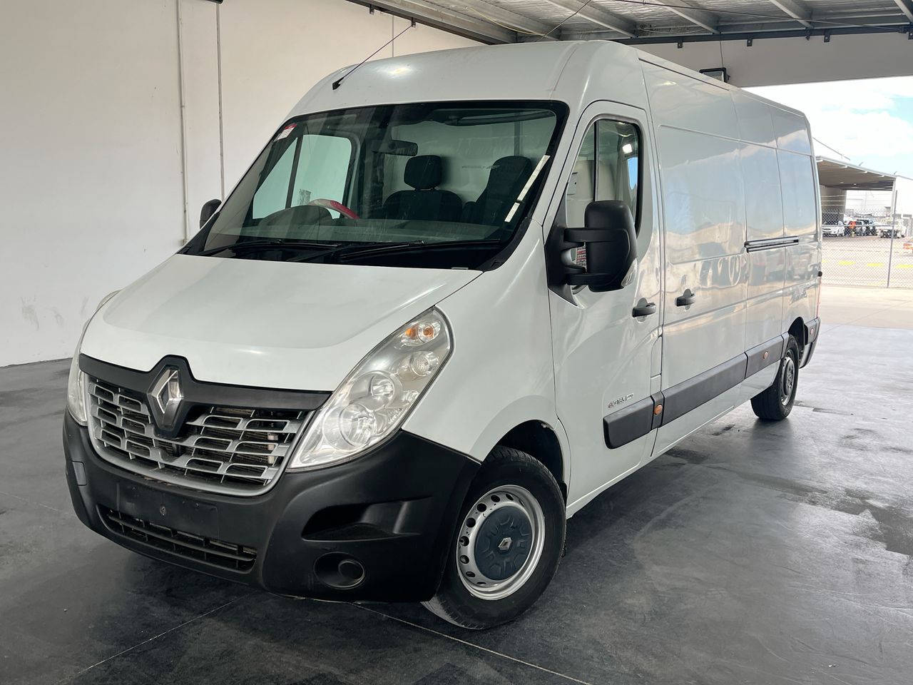 2015 Renault Master Refregerated LWB High Roof Turbo Diesel Manual Van ...