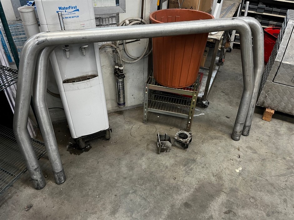 UTE Tray Ladder Racks w/ 2x Tray Mounts, x2 Auction (0030-5061331 ...