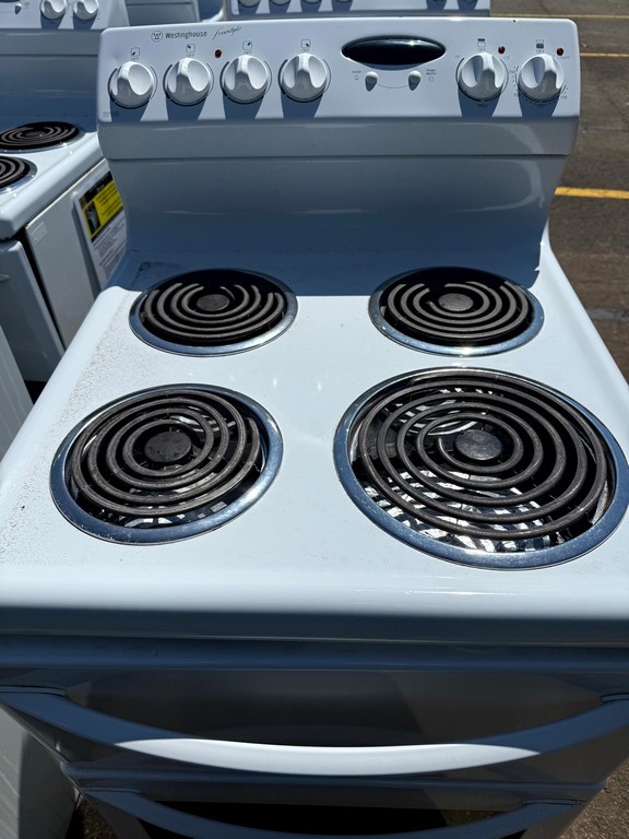 Westinghouse Fan Forced 540mm Upright Oven, 4 Radiant Coil Cooktop ...