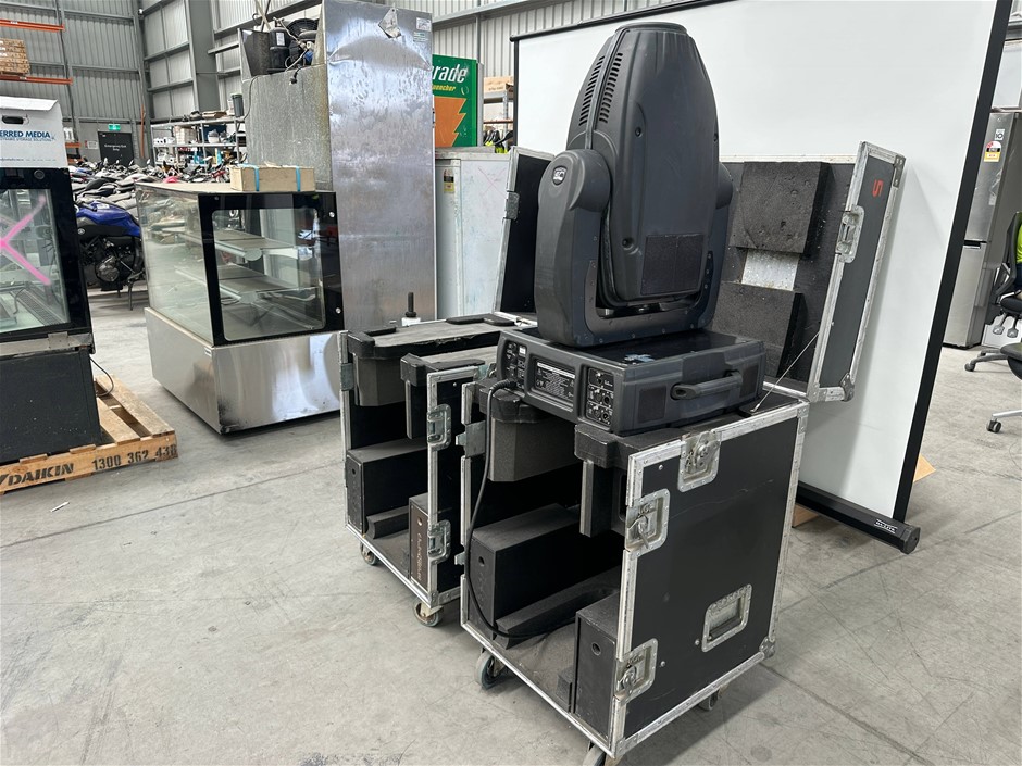 Robe ColorSpot Stage Lights 1200E in Roadcase with Empty Case Auction ...