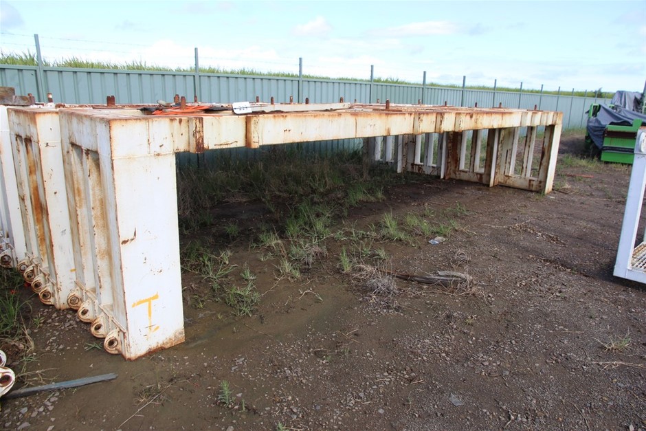Heavy Duty Lifting Frames x 4 Auction (0223-5061370) | Grays Australia