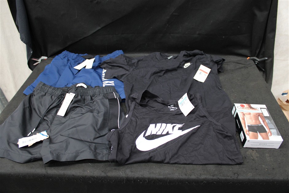 Assorted Clothing Including Nike and Calvin Klein Auction (0053-9065204 ...