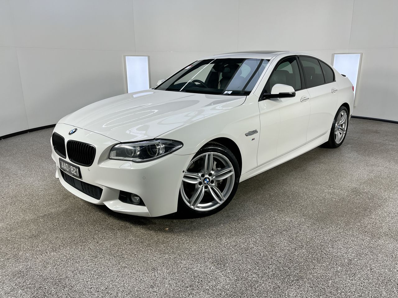 2013 BMW 5 Series 535d F10 LCI Turbo Diesel Automatic - 8 Speed Sedan ...