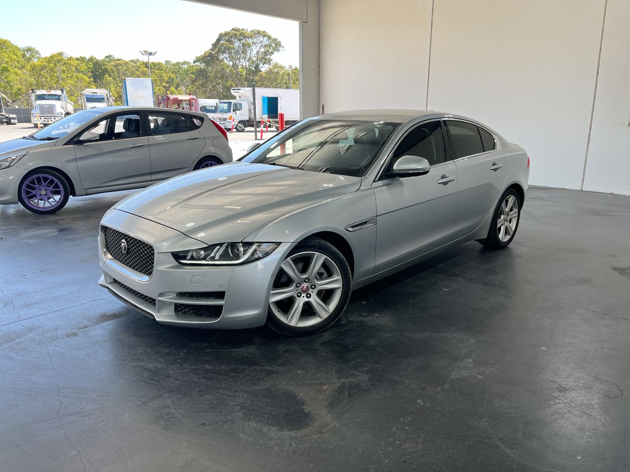 2015 Jaguar XE 20d PRESTIGE TD AT - 8 Speed Sedan (REPAIRABLE WRITE OFF ...